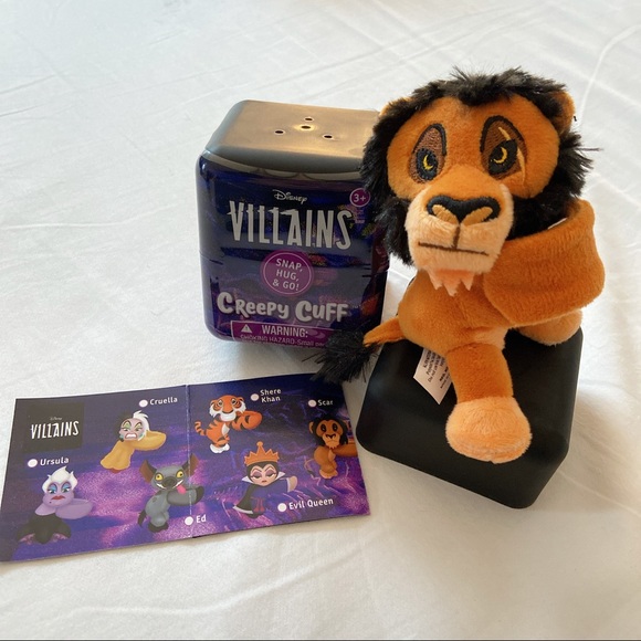 Disney | Accessories | Disney Villains Creepy Cutie Cuff Scar Lion King ...